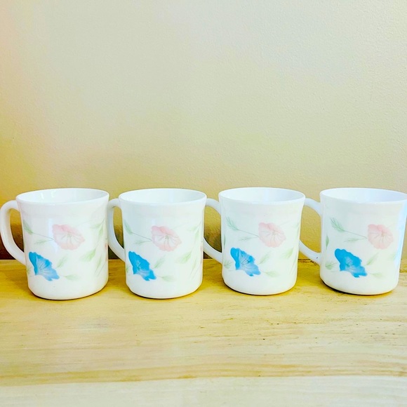 Arcopal France | Kitchen | Vintage Arcopal France Chloe Mugs Cups Pink ...